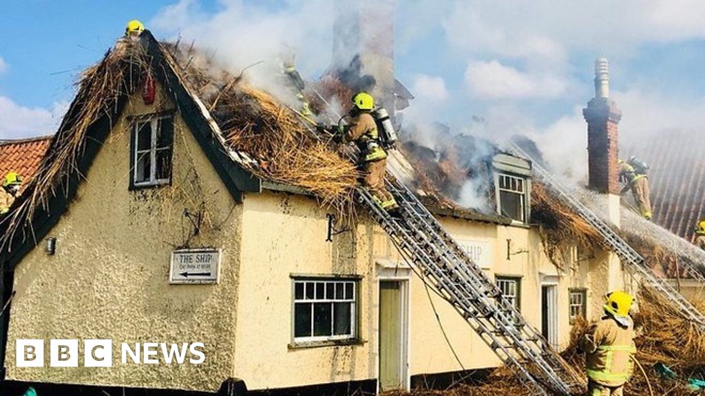 Fire at The Ship pub in Levington, Suffolk 'devastating' - BBC News