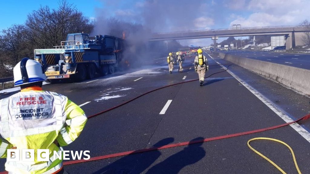 M1 motorway in South Yorkshire partially reopens after crane fire - BBC ...