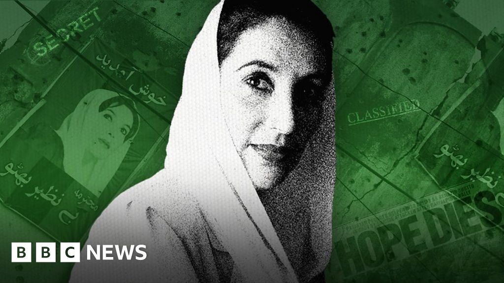 Who assassinated ex-Pakistan leader Benazir Bhutto?