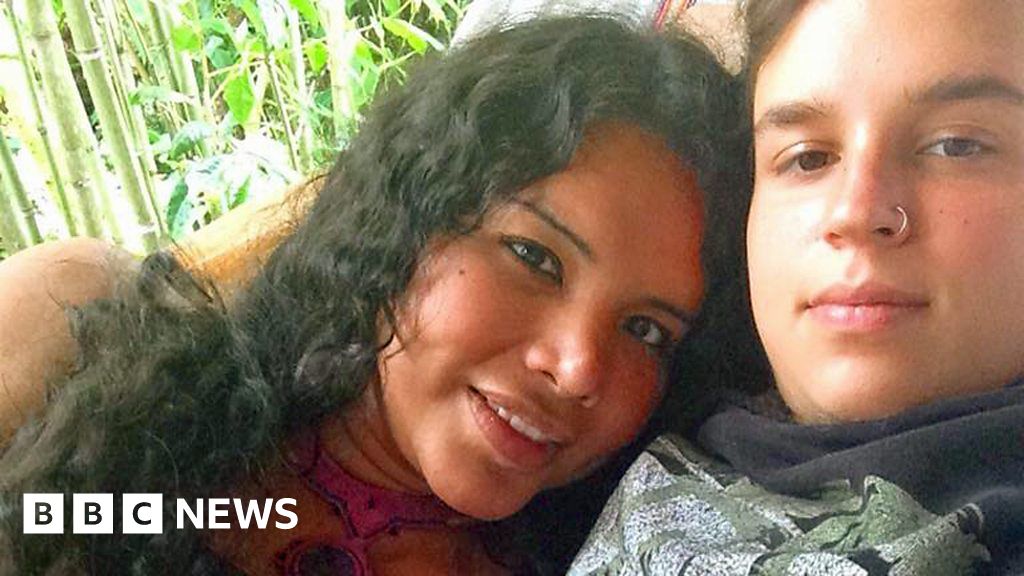 Meet Diane and Fernando - Ecuador's first transgender family - BBC News