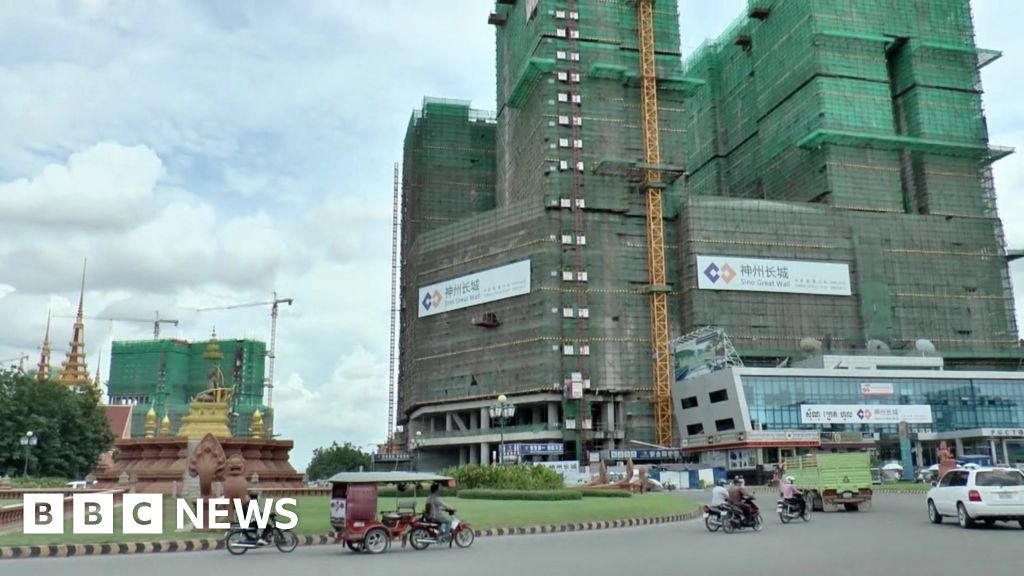 Cambodia's capital in condo boom - BBC News