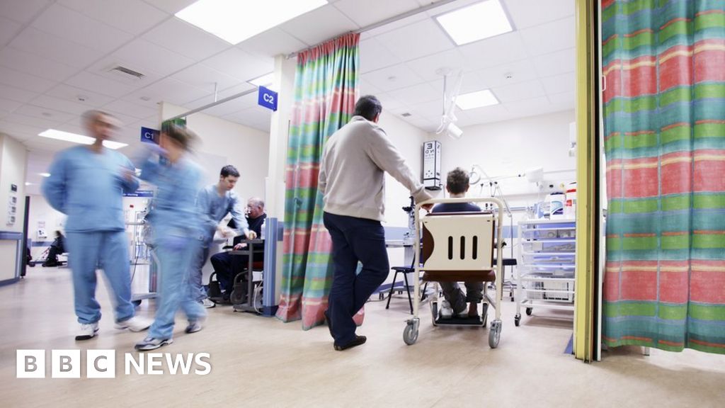 NHS funds need urgent boost, say MPs - BBC News