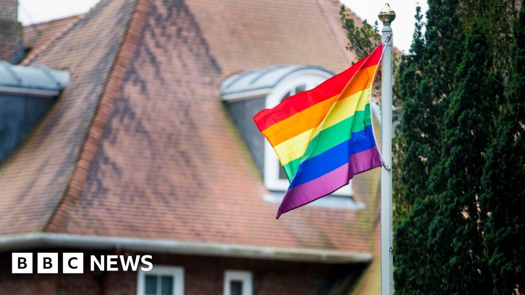 Belfast Pride: Rainbow flag flies at Stormont House - BBC News