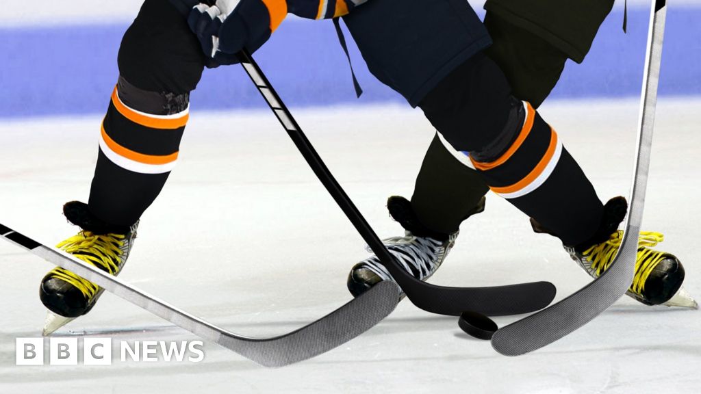 Scotland lands ice hockey championships - BBC News