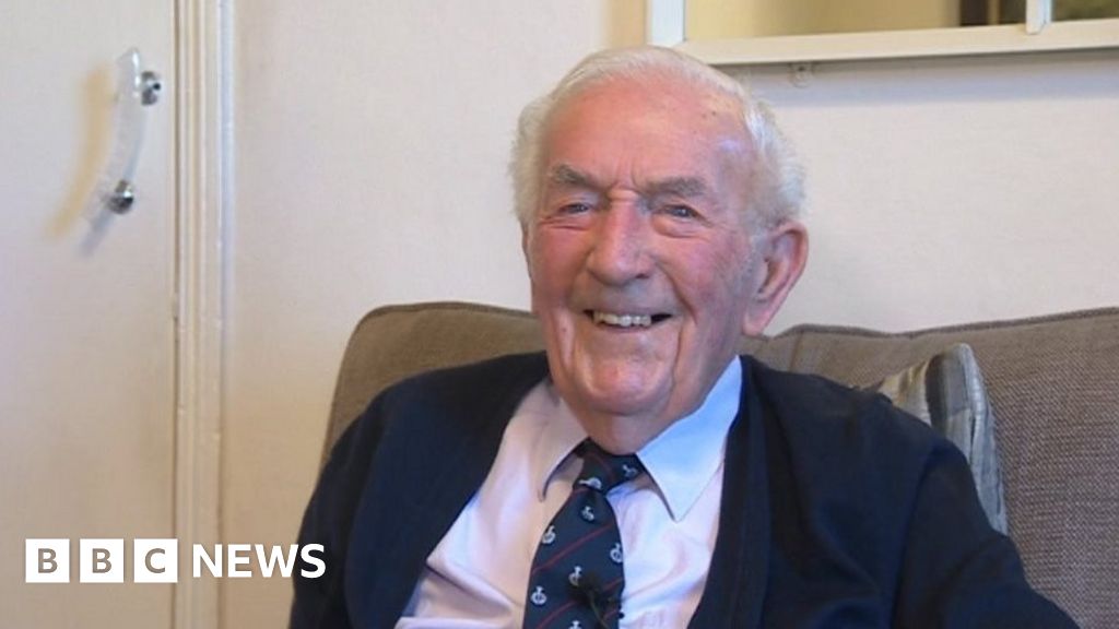 World War Two prisoner of war Bert Warne to get freedom of Southampton ...