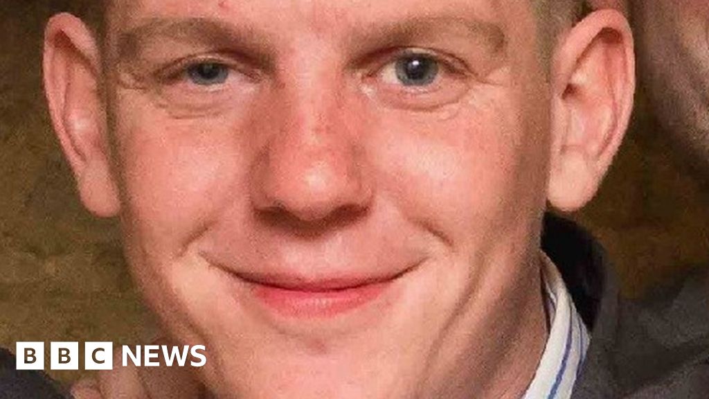 Swindon motorbike crash: Tribute to Luke Chapman - BBC News