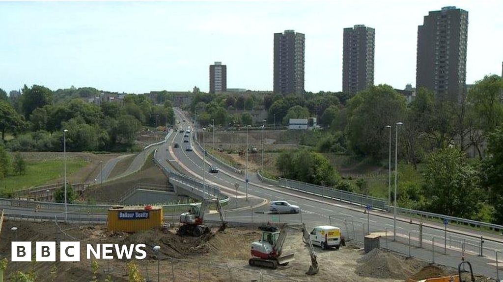 New £22.3m third Don crossing opens in Aberdeen - BBC News