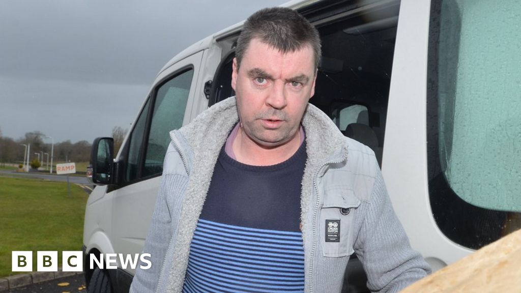 Omagh bomb: Murder case against Seamus Daly collapses - BBC News