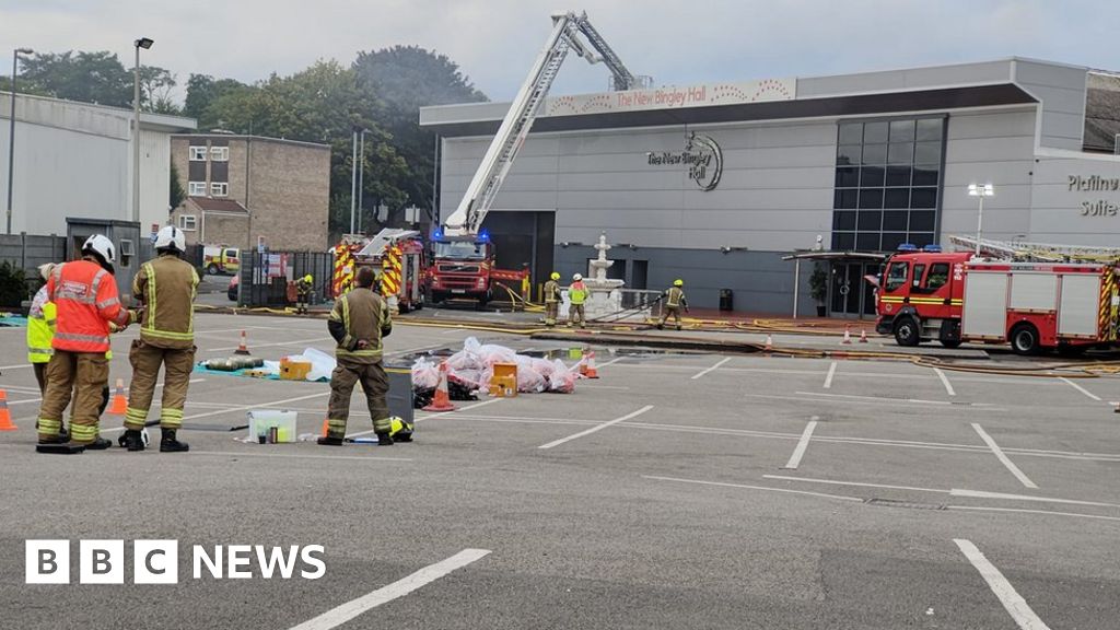 Crews remain at scene after major fire at Birmingham wedding venue