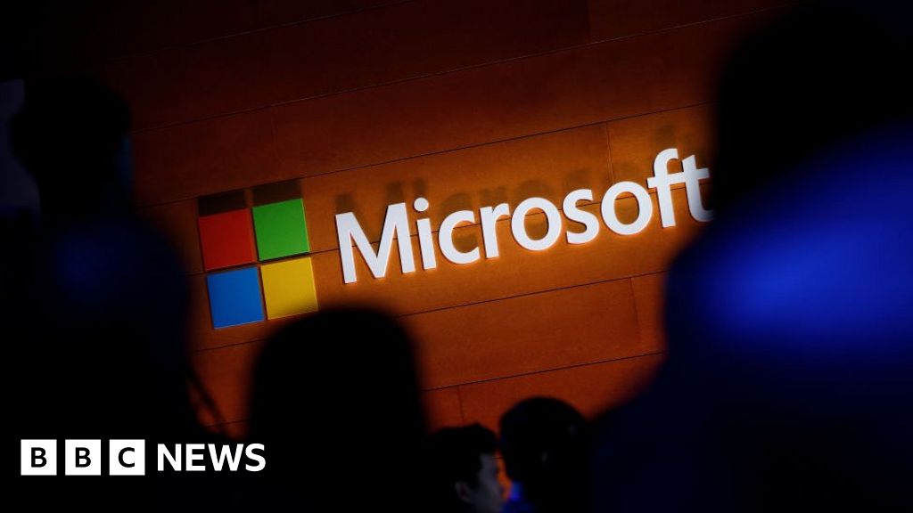 Microsoft Windows 10 breaches Dutch privacy law - BBC News