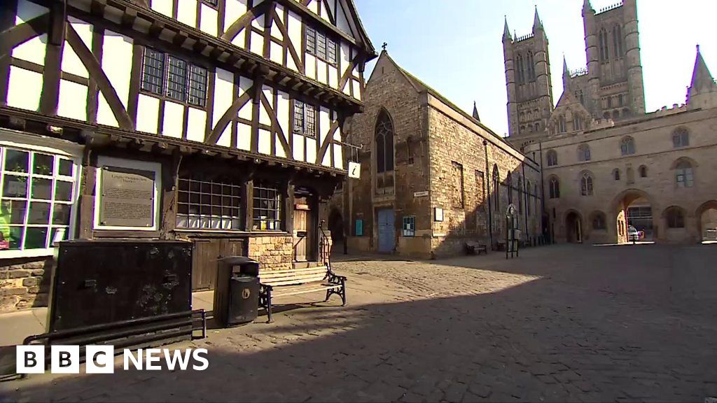 Coronavirus: Streets silent as people stay at home