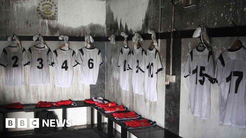 Clachnacuddin: The fire-hit football club longing to return home - BBC News
