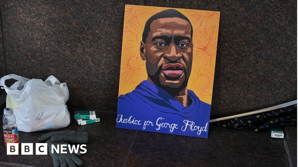 George Floyd: Judge denies request to move Chauvin trial from Minneapolis