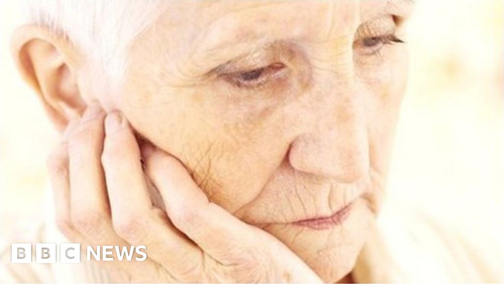 Women 'more likely' to suffer winter depression and mood changes