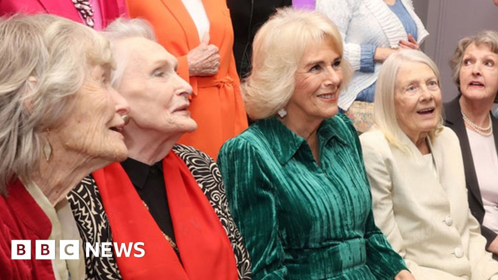 Queen Camilla joins a dozen acting dames to celebrate Shakespeare - BBC ...