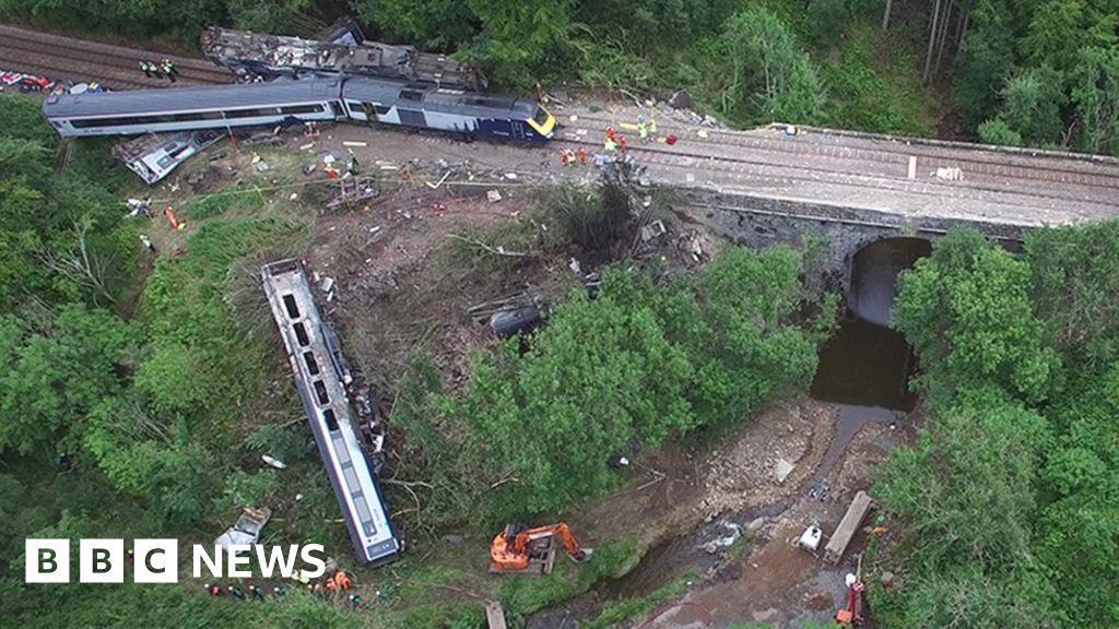 No court action over Stonehaven train firefighters hit by car