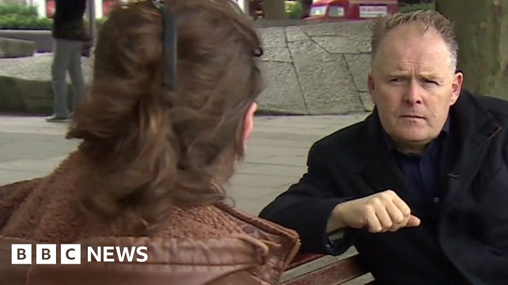 Romance scam victim: 'It's like being a puppet' - BBC News