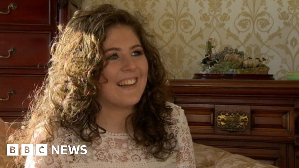 Woman meets surgeon who saved her life with pioneering operation - BBC News