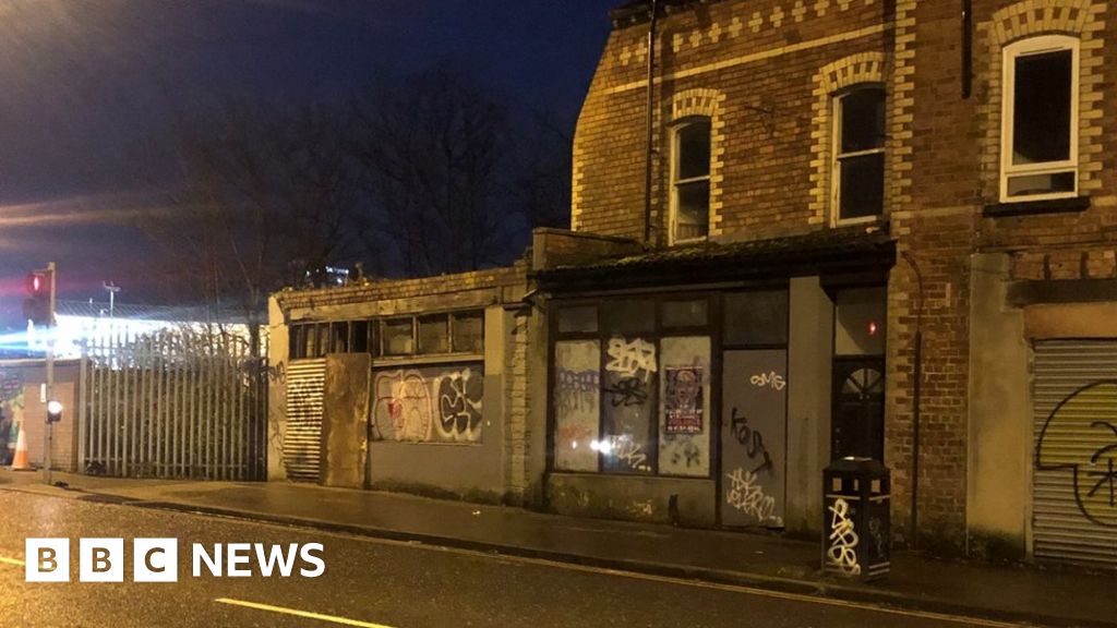 Donegall Road: Belfast road reopens after unsafe building closure - BBC ...