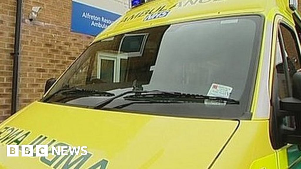 Man's leg impaled in Bedworth fence climb - BBC News