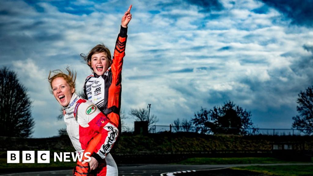 British racing drivers on show at Silverstone - BBC News