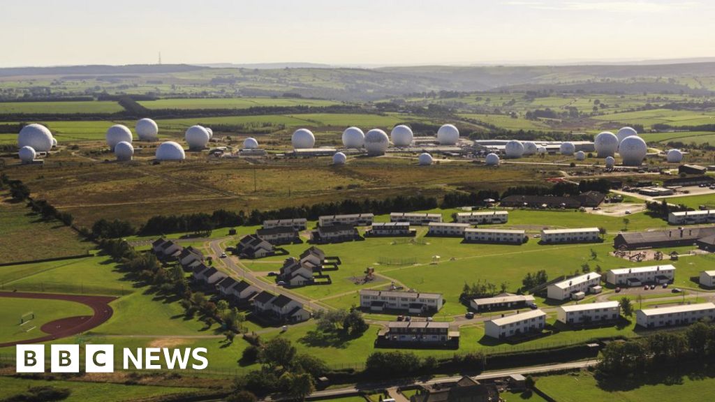 RAF Menwith Hill: Base in bid for extra radar antenna shelters - BBC News