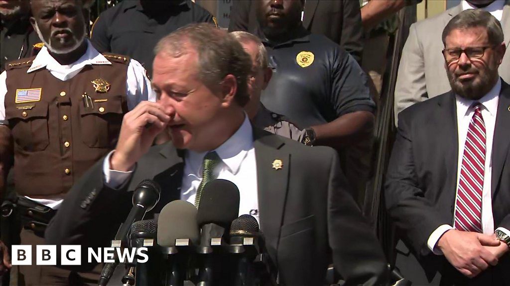 District Attorney after arrest: 'Don't mess with our kids' - BBC News