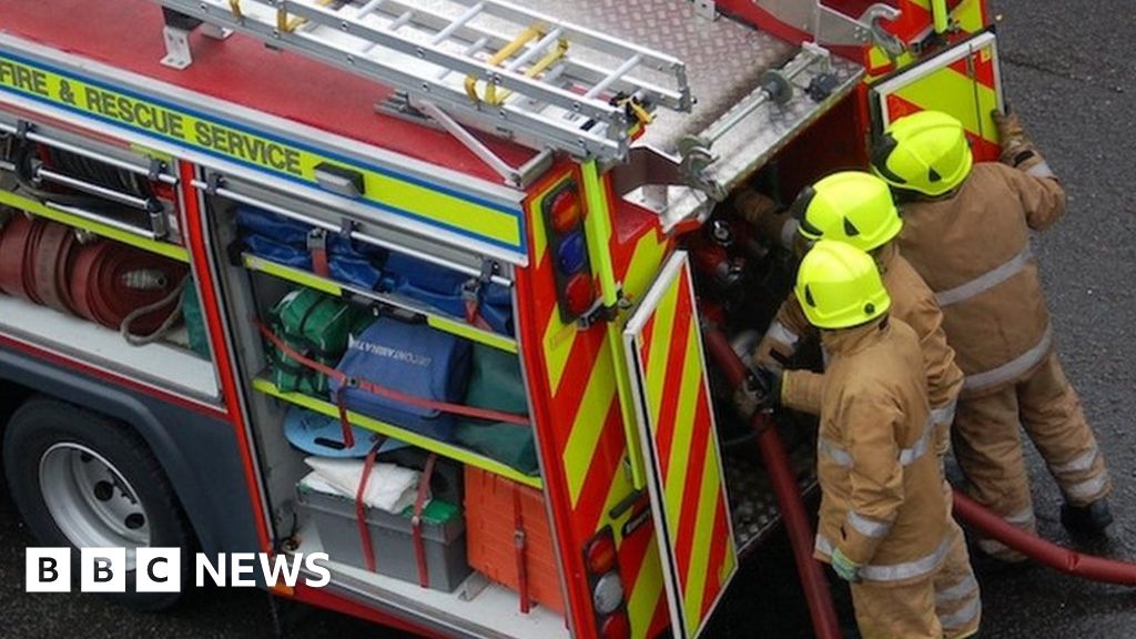 North Yorkshire fire service improves after concerns raised - BBC News