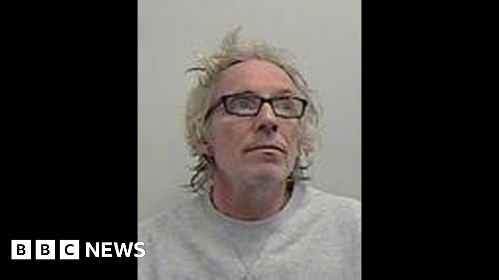 Jimmy Smith jailed for murdering brother-in-law Alex Cameron - BBC News