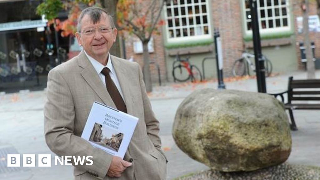 Call for official protection for Royston's Royse Stone - BBC News