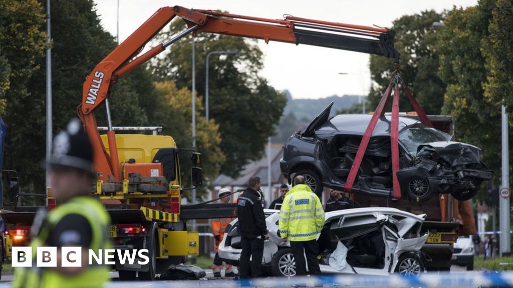 Cardiff death crash trial: Cocaine in driver's blood - BBC News