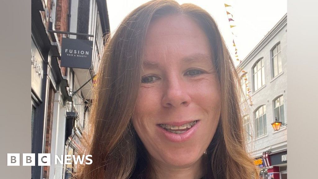 Anorexia: Shropshire runner's battle led to broken sternum and ...