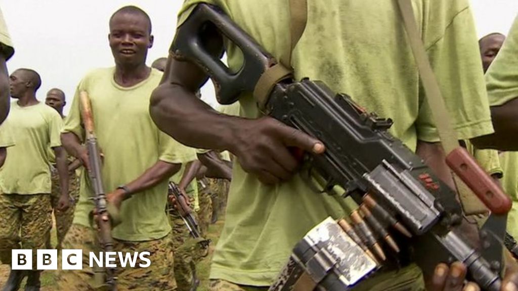 Why are Ugandan troops fighting in South Sudan? - BBC News