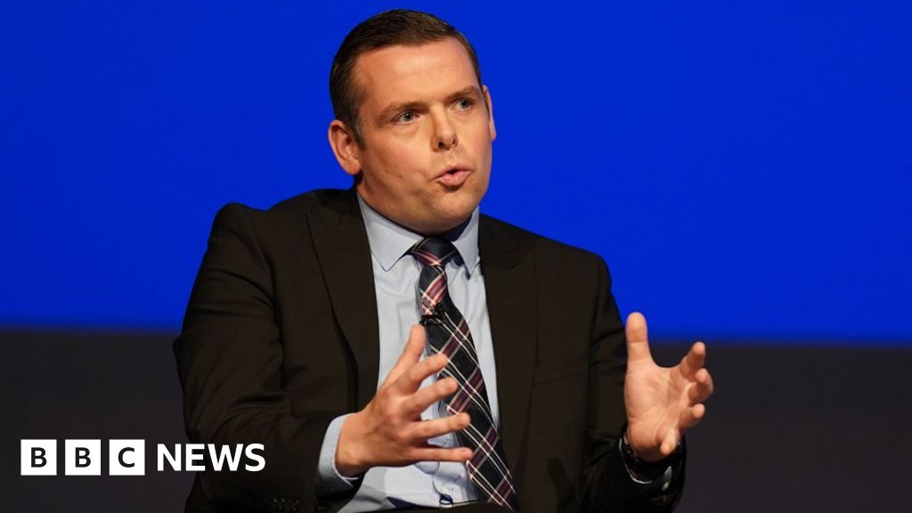 Douglas Ross says benefits rise question 'hypothetical' - BBC News