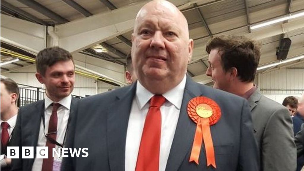 Liverpool mayoral election: Joe Anderson wins second term - BBC News