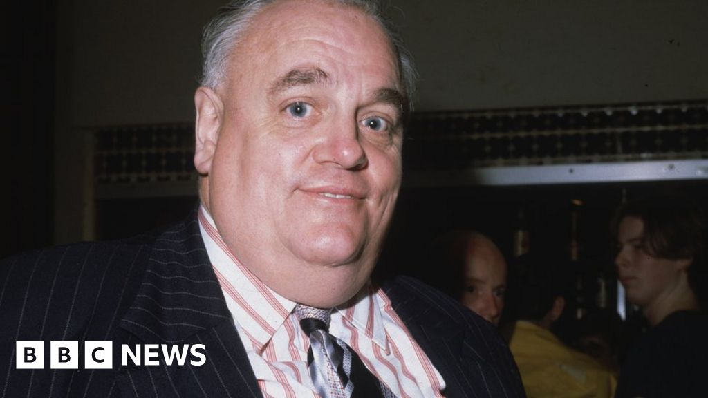 Teacher helped Cyril Smith sexually assault boy, 12, inquiry told - BBC ...