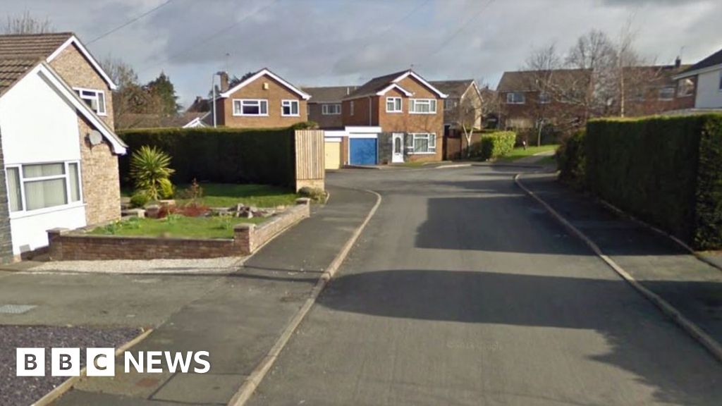 St Asaph: Arrest after man dies following street assault