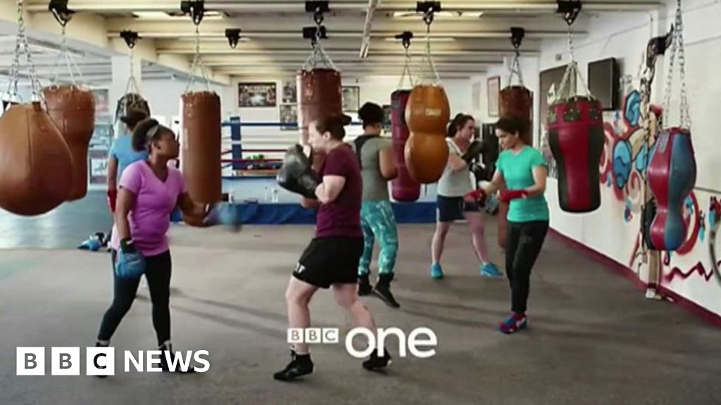 Birmingham's boxers feature in new ident - BBC News