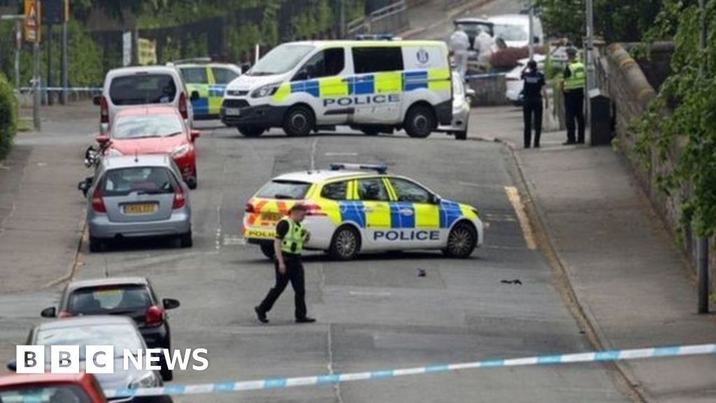 Police press conference in Greenock - BBC News