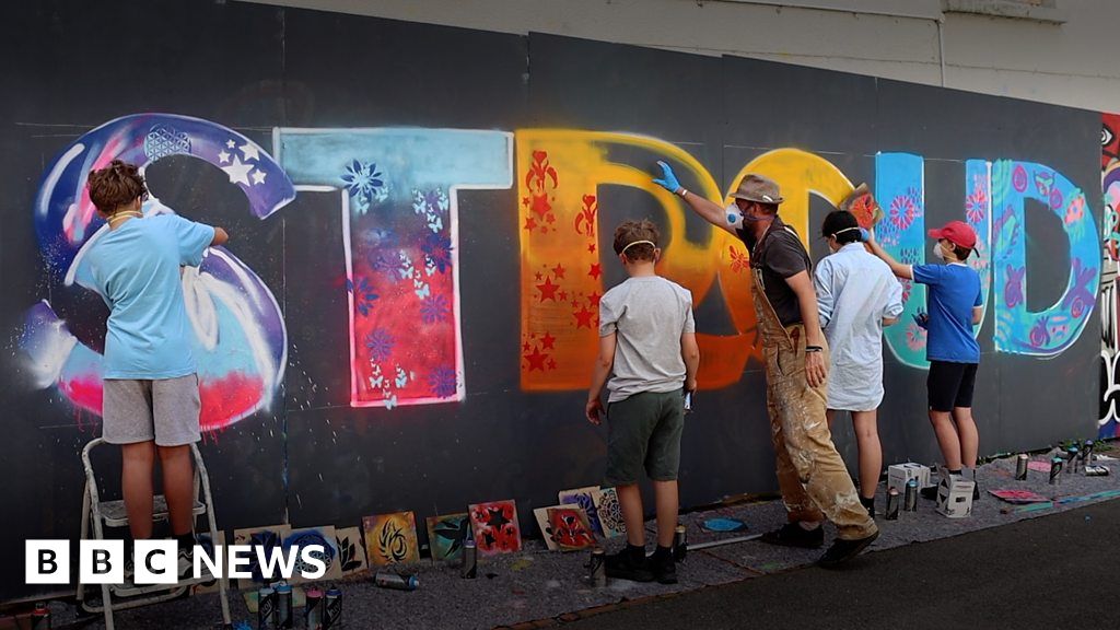 Stroud Town Council has been teaching children how to make street art ...