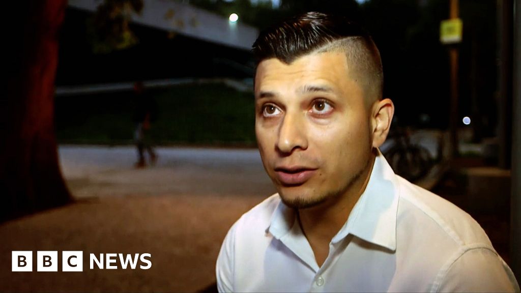 Deported 'American' changing lives in Mexico - BBC News