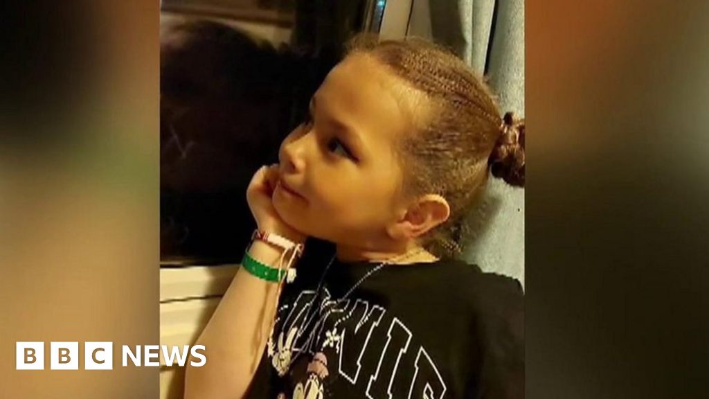 Olivia Pratt-Korbel: School friends praised for resilience - BBC News