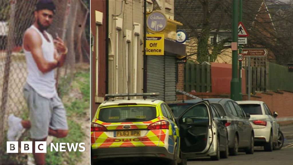 Death outside Nottingham shop treated as murder - BBC News