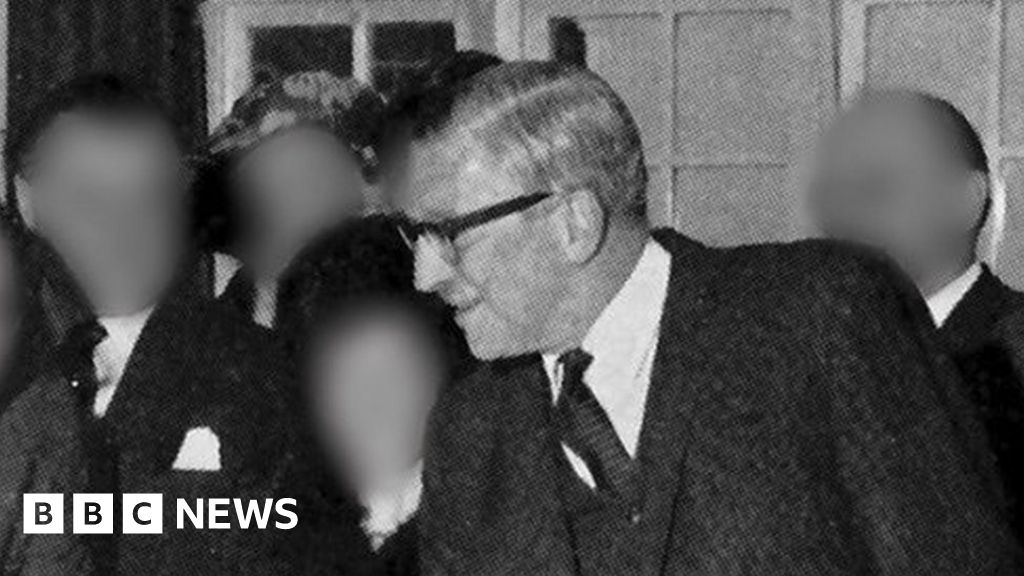 Aston Hall: Dr Kenneth Milner 'would have been quizzed' for rape - BBC News