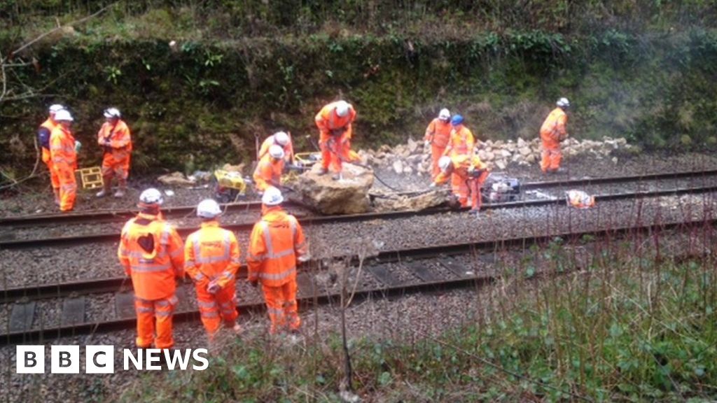 A section of railway between Gloucester and Swindon 'had rock fall ...