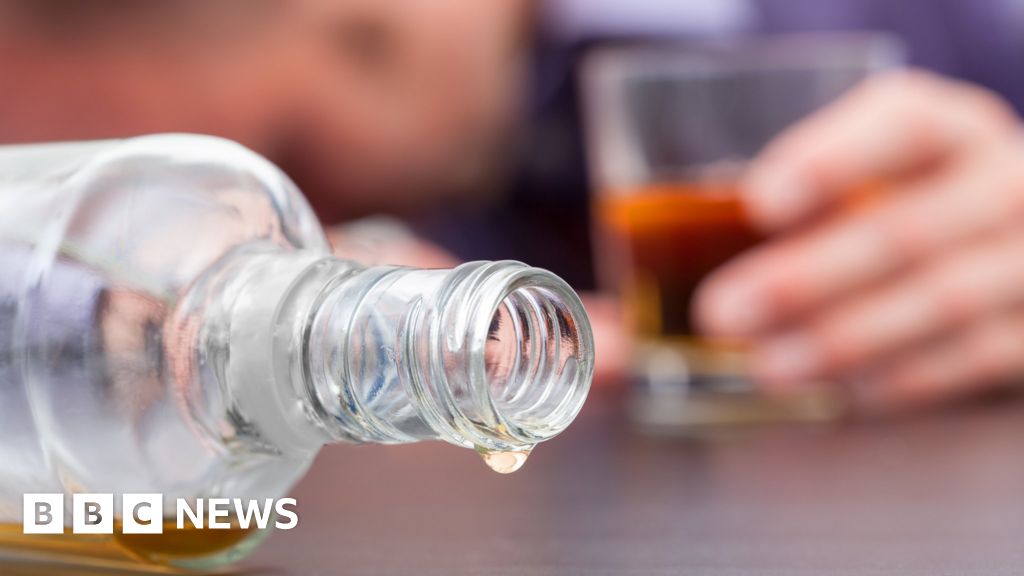 Worst 'alcohol harm' areas in Scottish Borders identified - BBC News