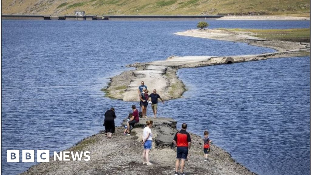 Extreme heat: Amber weather warning issued for Northern Ireland