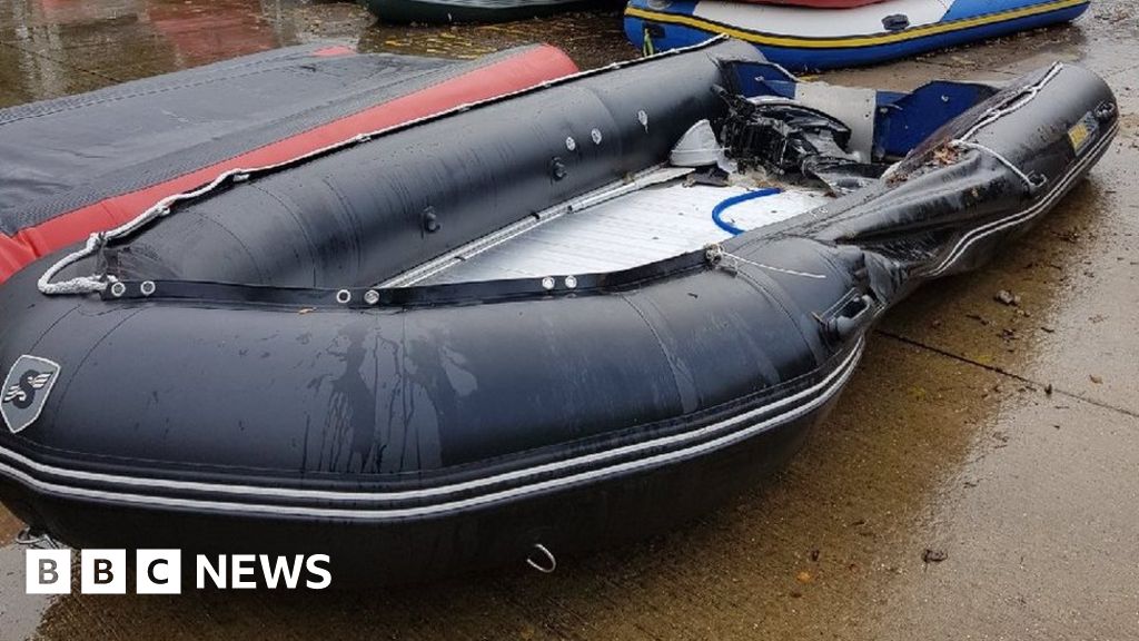 Migrants: Arrests over small boat supply to people smugglers