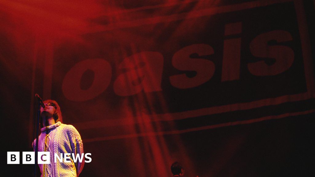 An hour of Oasis' historic live performance at Knebworth on Sunday 11th ...
