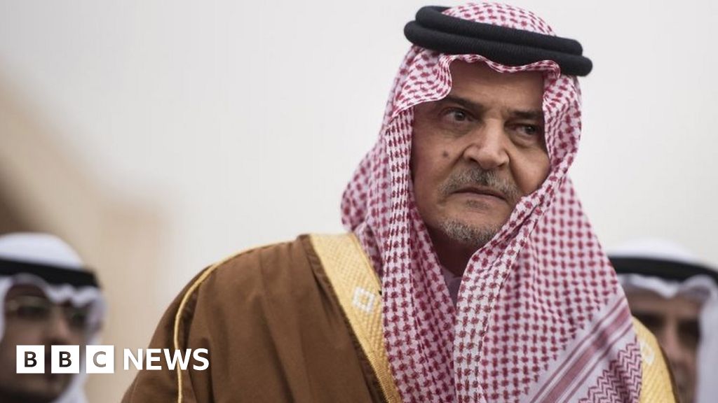 Saudi long-serving foreign minister Saud al-Faisal dies - BBC News
